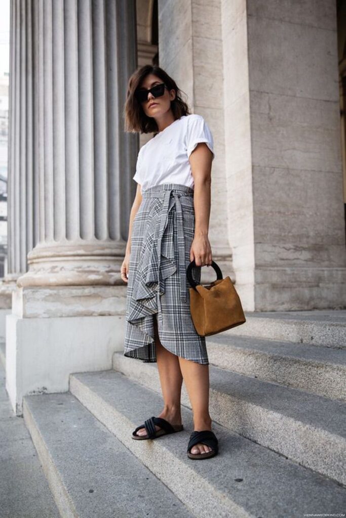 +30 Outfit con falda que ta harán sentir muy femenina