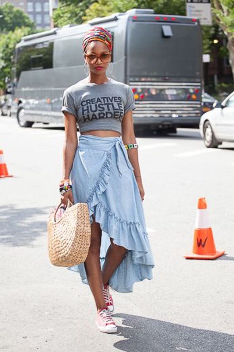 +30 Outfit con falda que ta harán sentir muy femenina