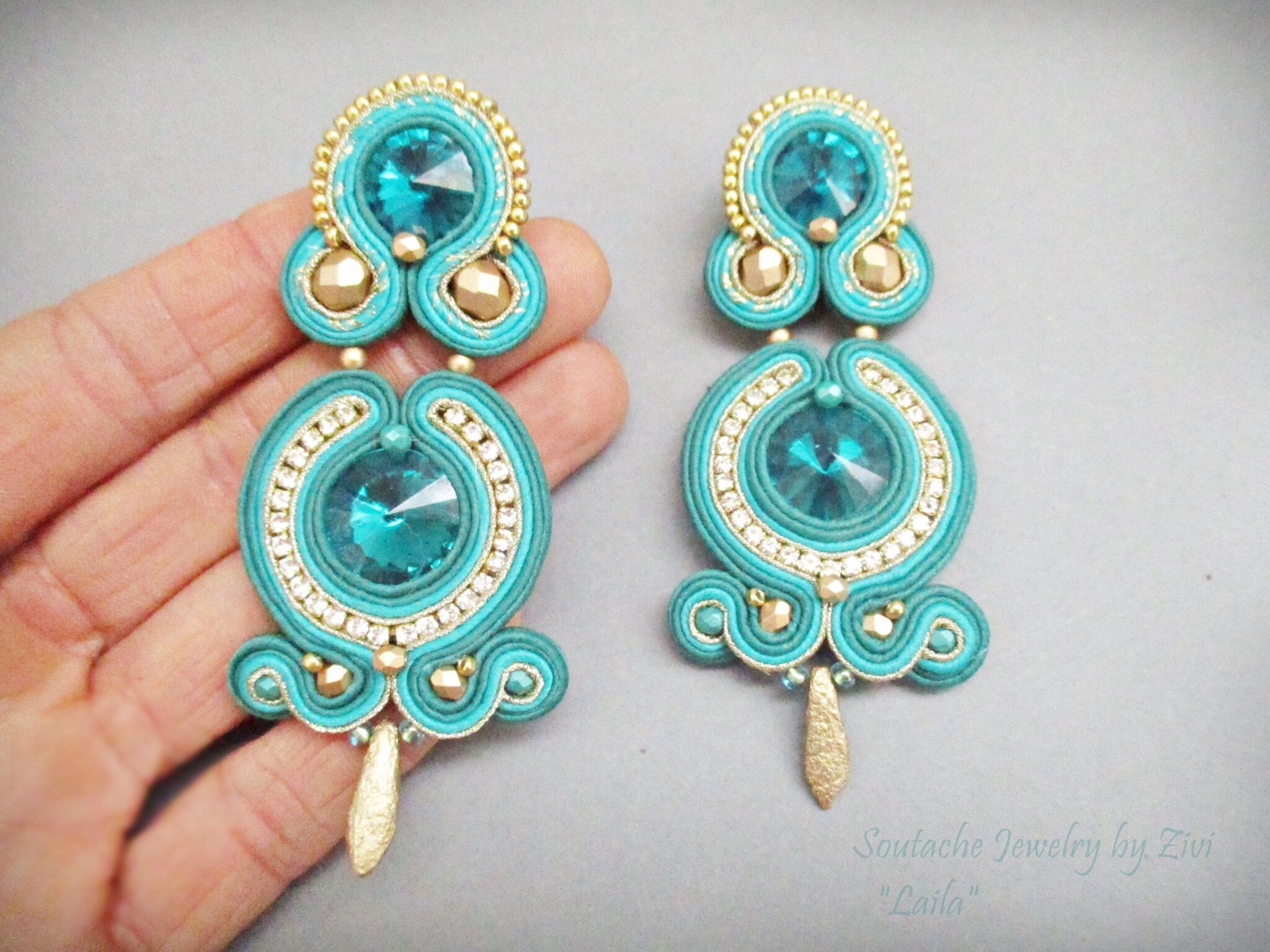 ¿Que colores que combinan con azul turquesa?